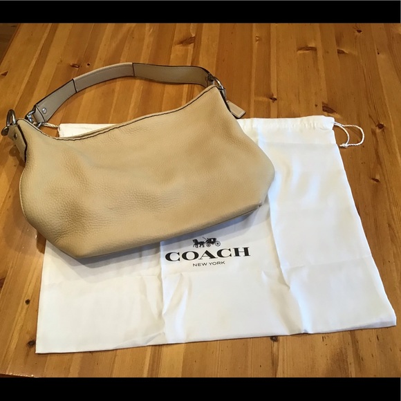 Coach | Bags | Coach Sarah Pebbled Leather Purse Wdust Bag | Poshmark